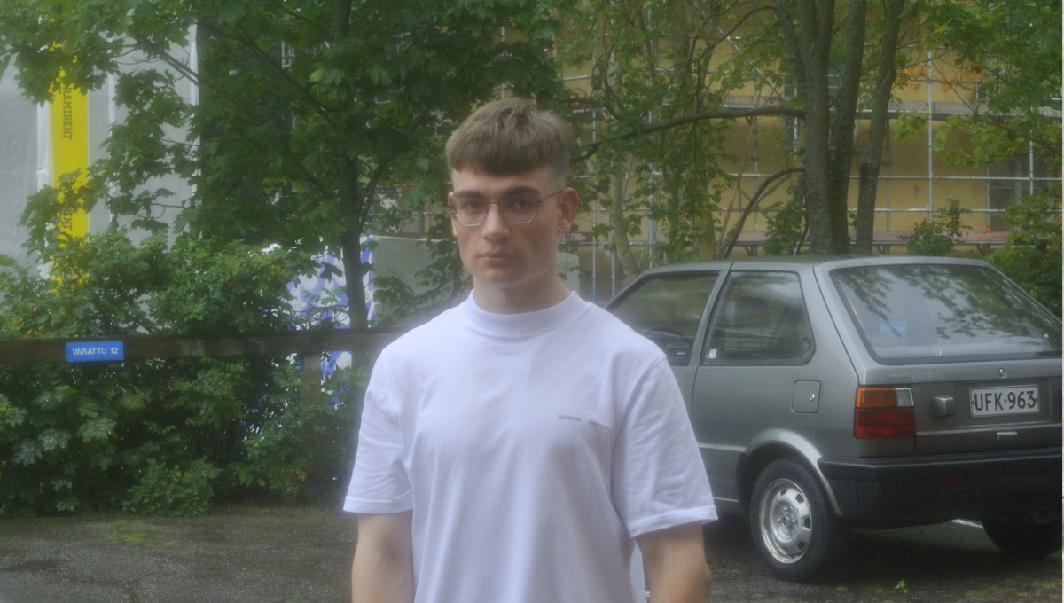 Studentbladets nya kolumnist Dmitrii Varakin flyttade från krigets Kiev ...